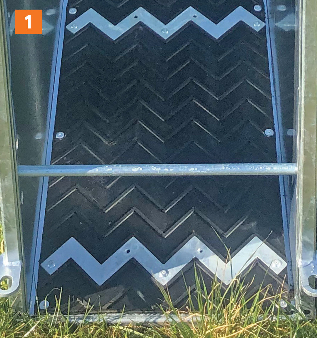 Rubber Flooring update for the Ritchie Combi Clamp Sheep and Goat Hand ...