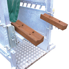 Pair Rear Hoof Blocks to aid in Hoof Trimming of Cattle — Huber Ag ...